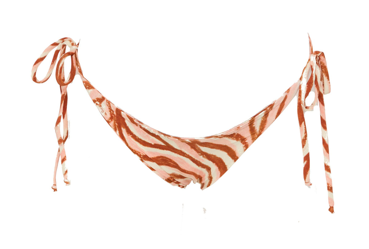 Aiti Tigress – khonsuswim
